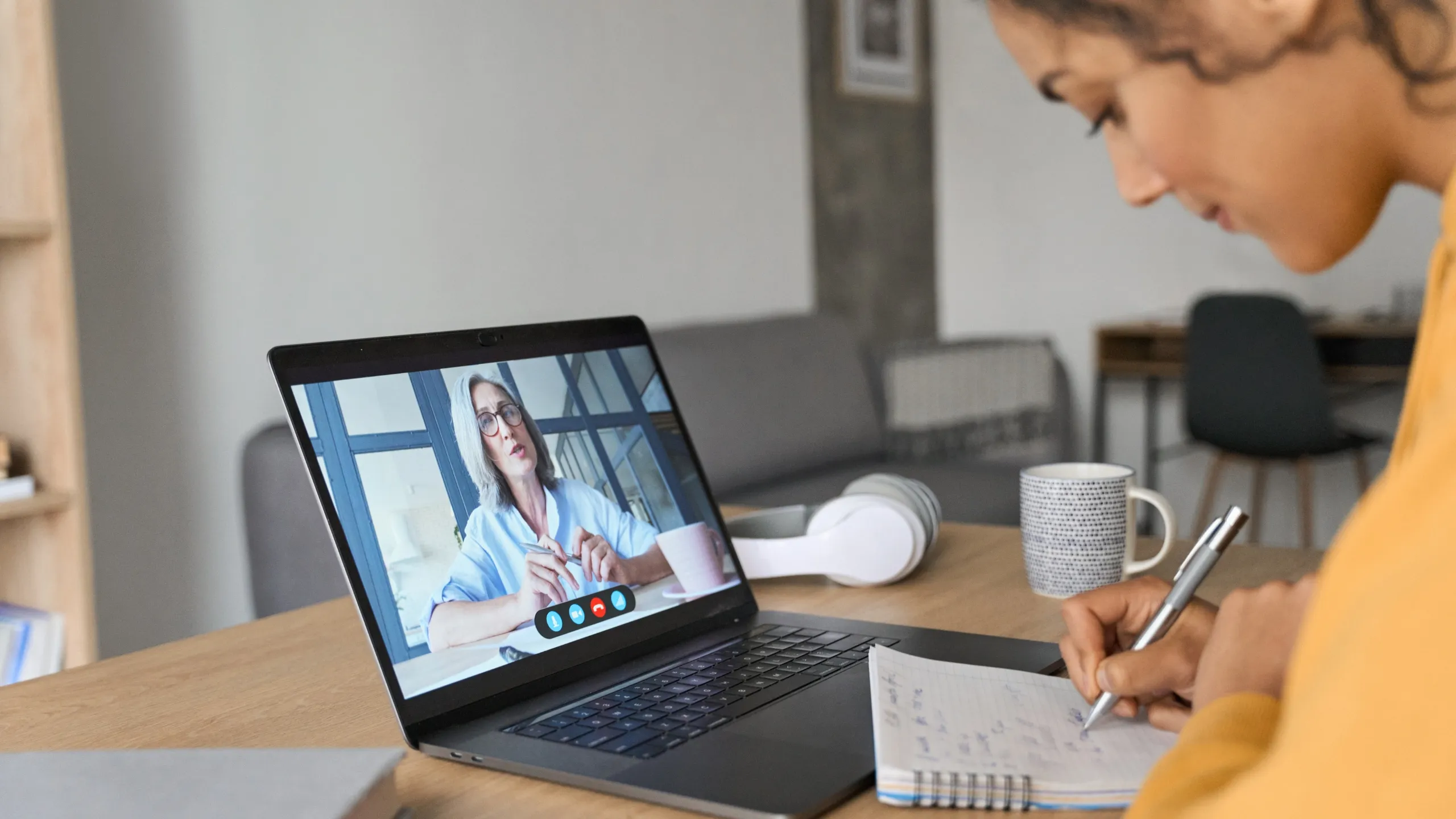 Las 10 mejores herramientas de inteligencia artificial para tomar notas de reuniones en 2024 ...